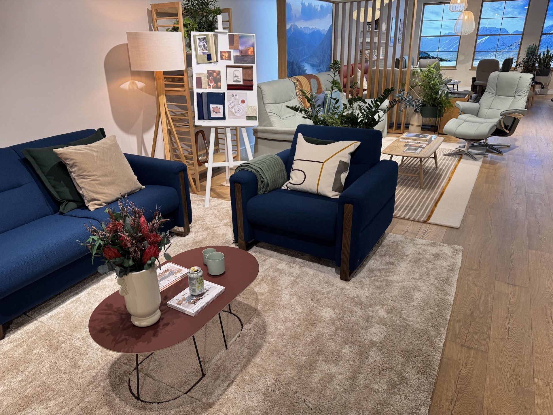 Stressless Fiona 2 Seater Sofa - Material Things