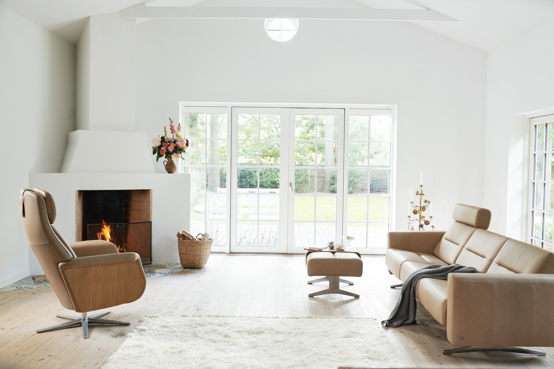 Stressless Stella 3 Seater Sofa - Material Things