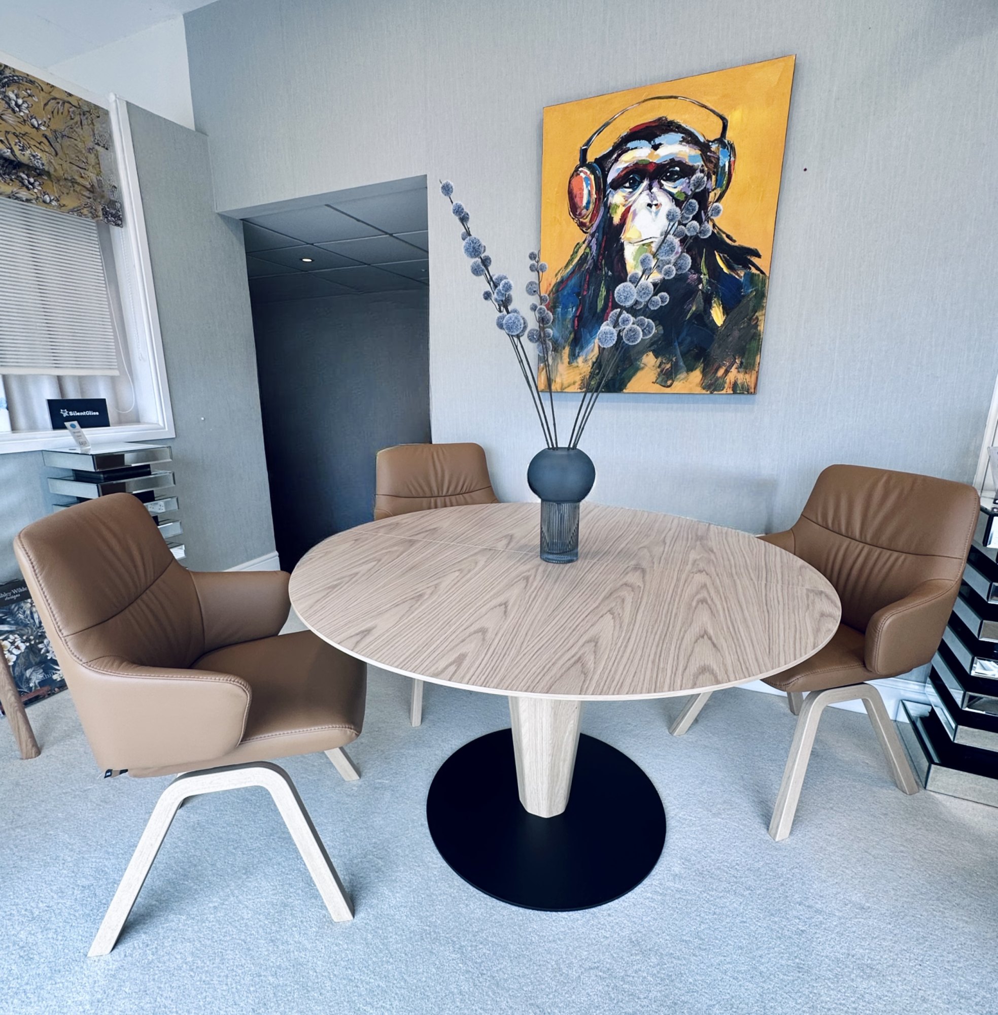 Stressless Bordeaux Dining Table - Material Things